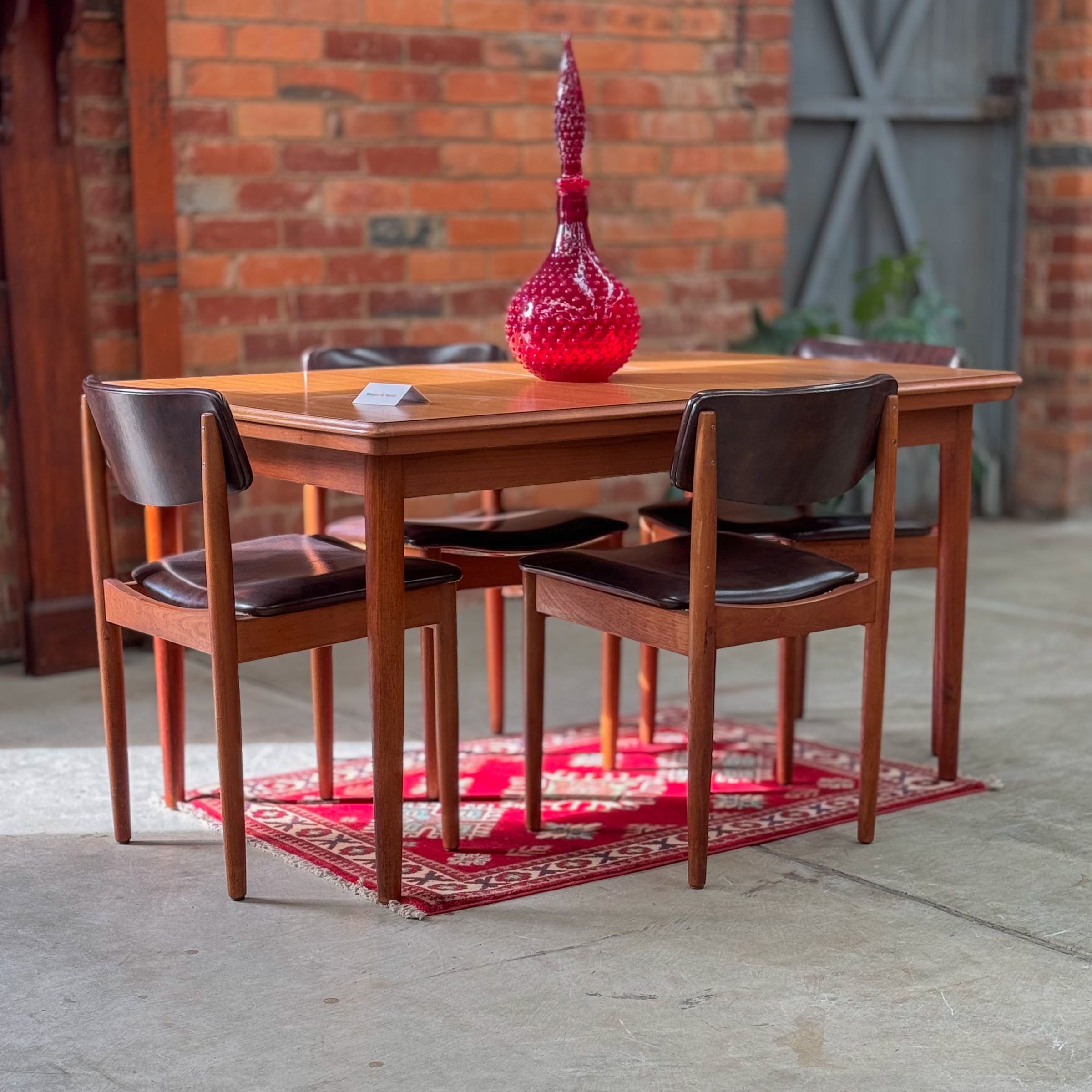 chiswell dining room